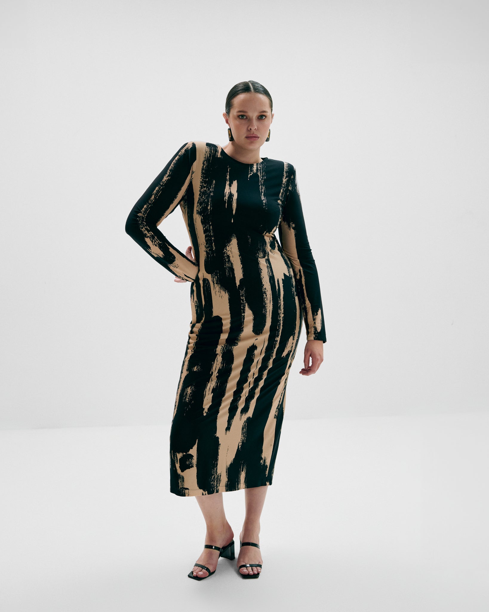 Fitted Long Sleeve Dress – Dima Ayad